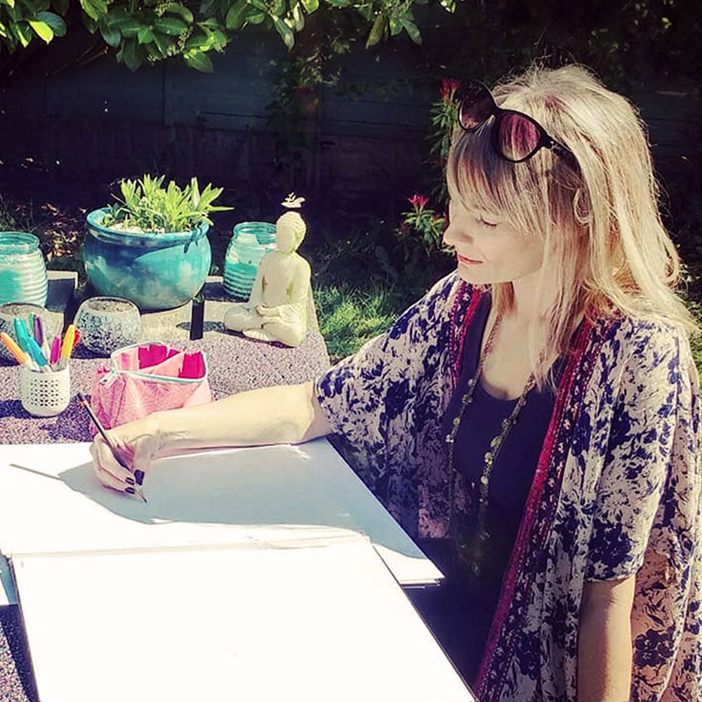 British Designer of Statement Fabrics, Luxury Wallpapers & Accessories ...